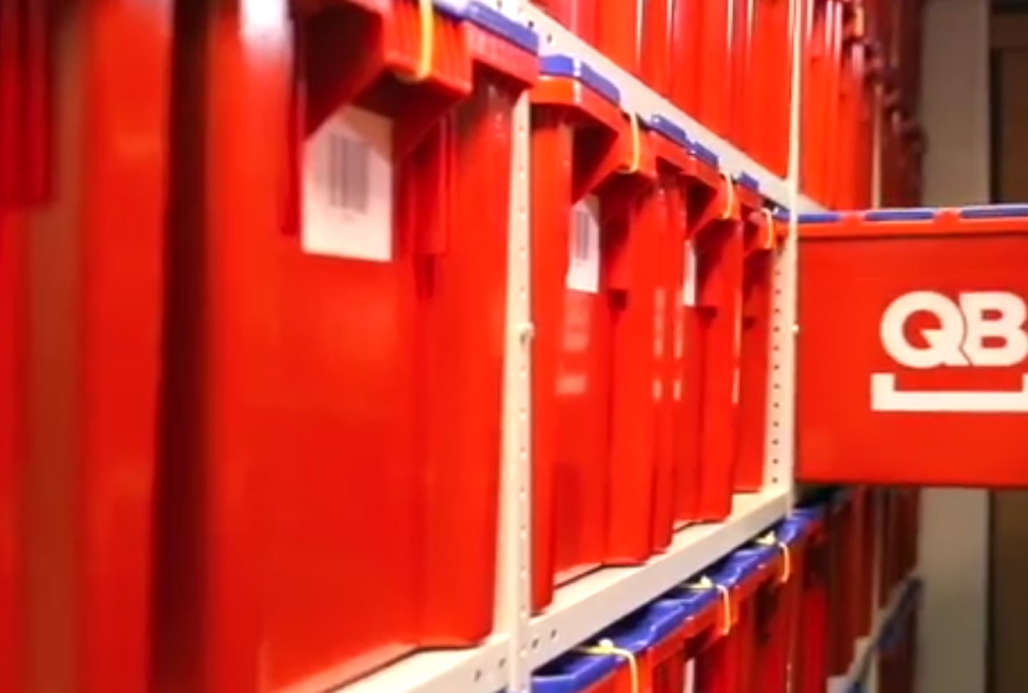 QB — Web App for Stuff Storage Management — Portfolio — Rocketech